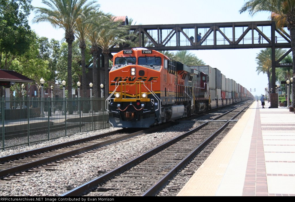 BNSF 7409